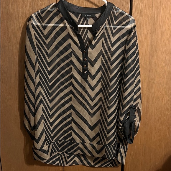 Kaktus | Tops | Kaktus Black And Brown Chevron Blouse | Poshmark